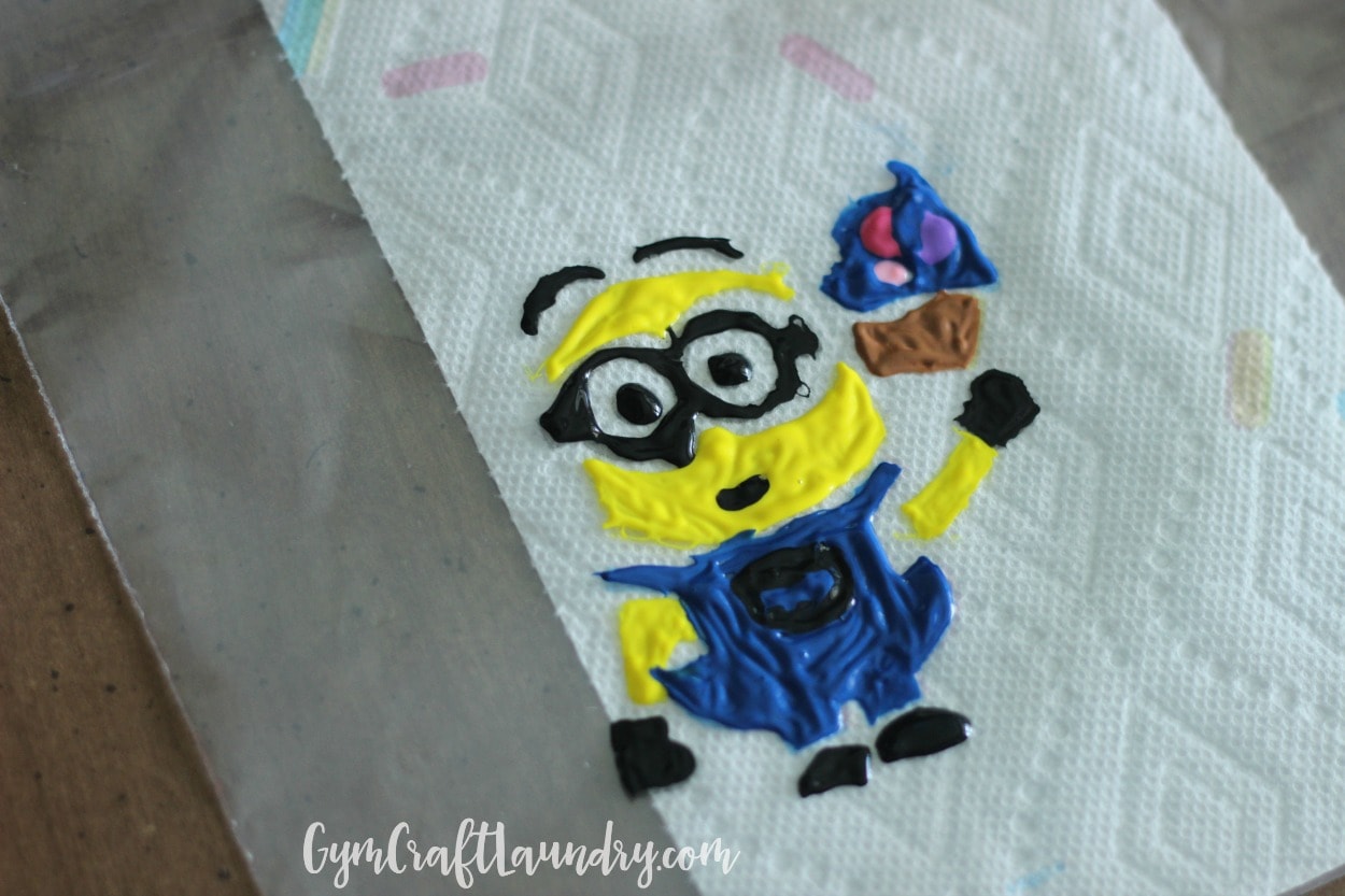 Making Messy Fun with Despicable Me 3 Minions - Gym Craft Laundry